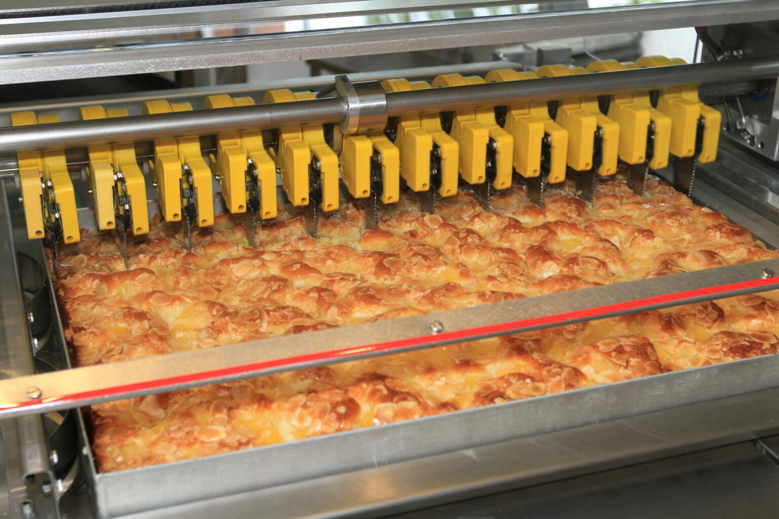 Cutting machines - KRUMBEIN.rationell.